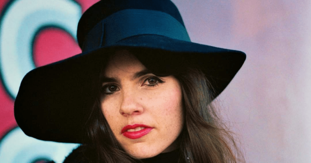 Worked Music | Hazel English hace cover a The Mamas & The Papas con ...